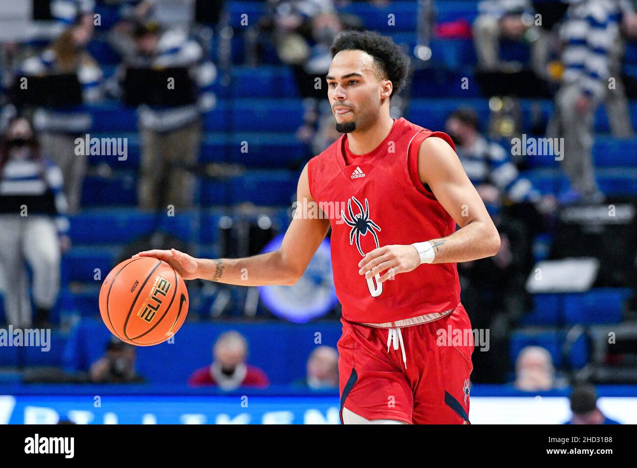 02 janvier 2022 : les araignées de Richmond gardent Jacob Gilliard (0 ...
