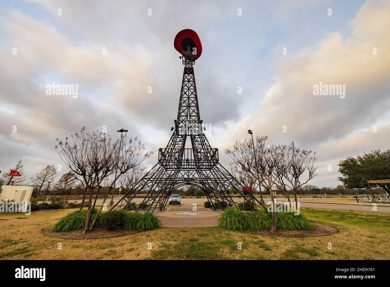 Chapeau de cowboy tour eiffel Banque de photographies et d’images à ...