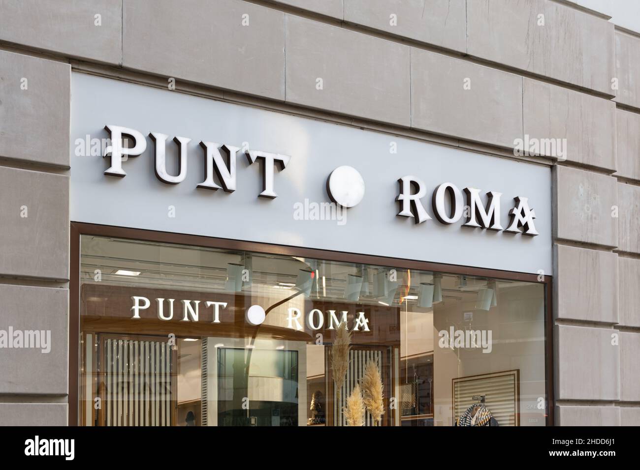 Punt roma Banque de photographies et d’images à haute résolution - Alamy