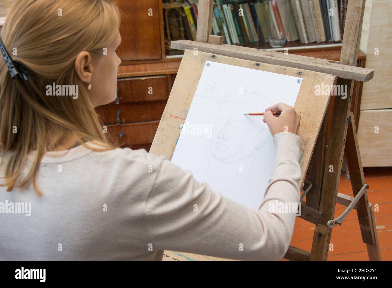 artiste, croquis, dessin au crayon, artistes, croquis Photo Stock - Alamy