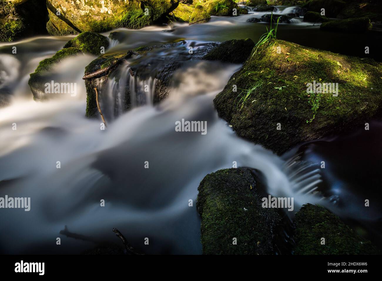 Torrents et ruisseaux sauvages Banque de photographies et d’images à ...