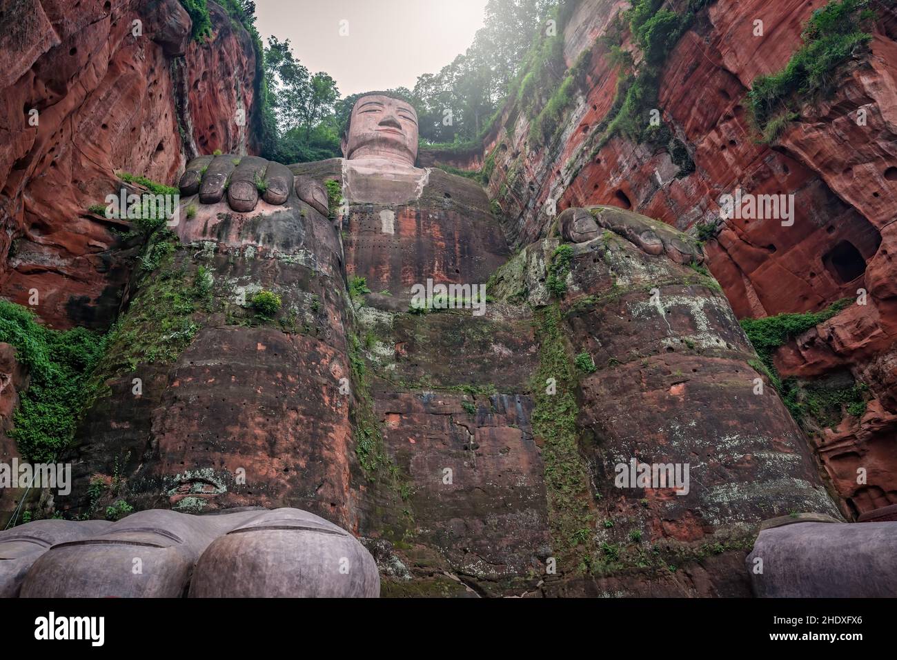 Leshan bouddha géant paysage Banque de photographies et d’images à ...