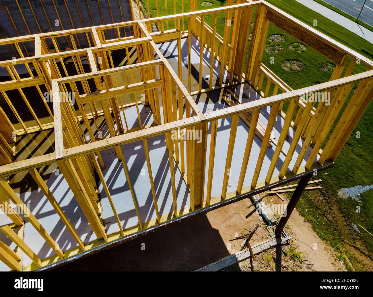 construction de bâtiments, poutres, maison en bois, constructions de ...