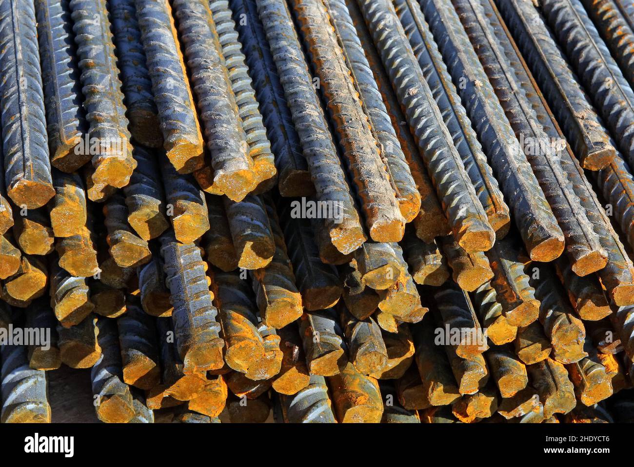 Aciers de construction Banque de photographies et d’images à haute ...