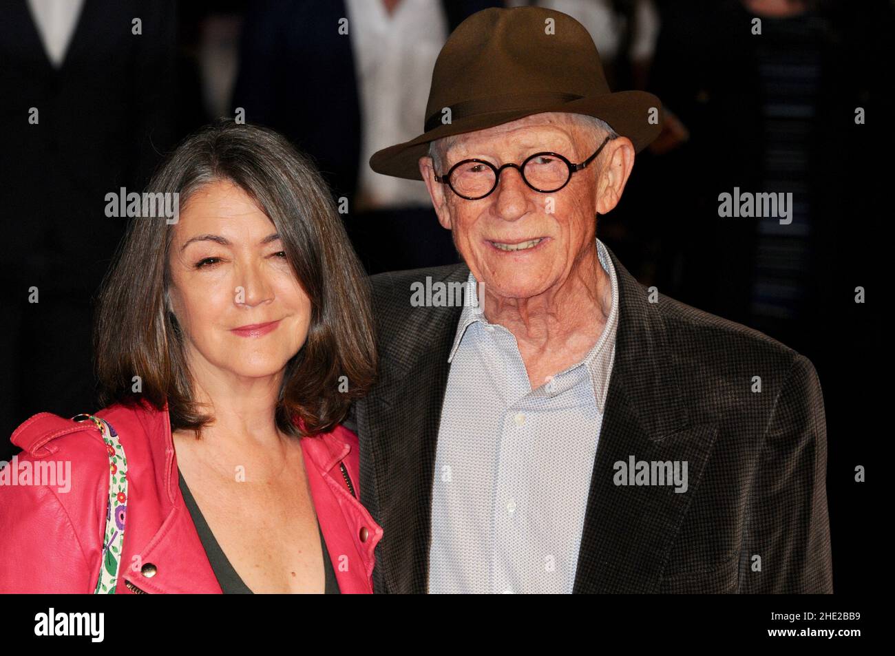 Anwen rees myers and john hurt Banque de photographies et d’images à ...