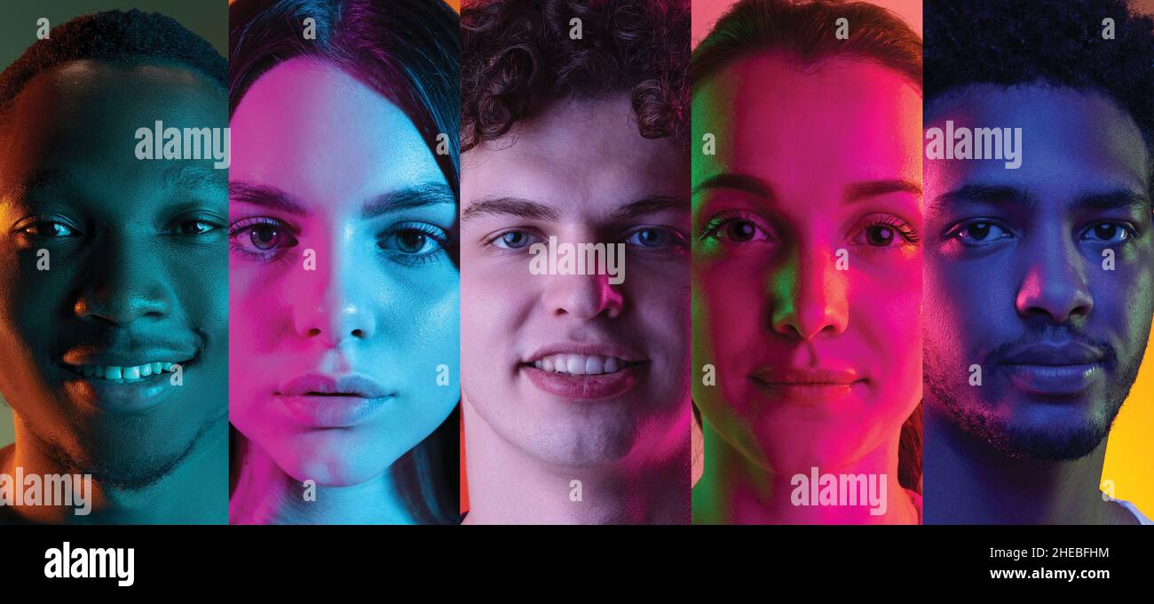 Collage de portraits de jeunes avec des émotions différentes isolées ...