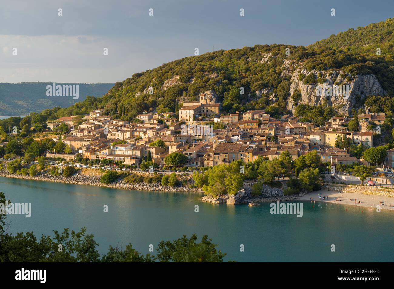 Cette photo de paysage a été prise en Europe, en France, en Provence ...