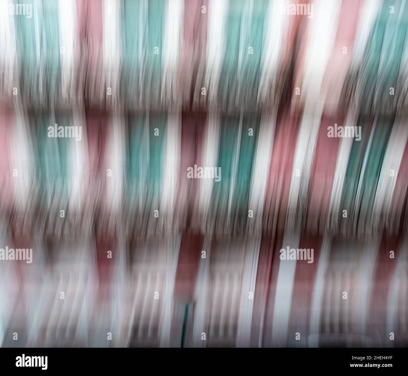 Résumé photo - mouvement intentionnel de caméra (ICM ) technique pour ...