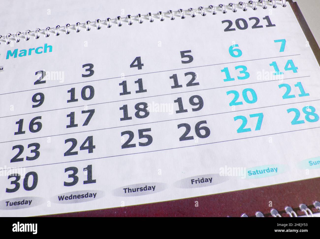 Calendrier de mars 2021.Calendrier mural en papier, vue du dessus Photo ...