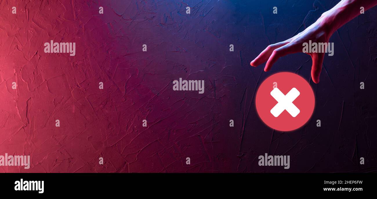 Red cross button refuse Banque de photographies et d’images à haute ...