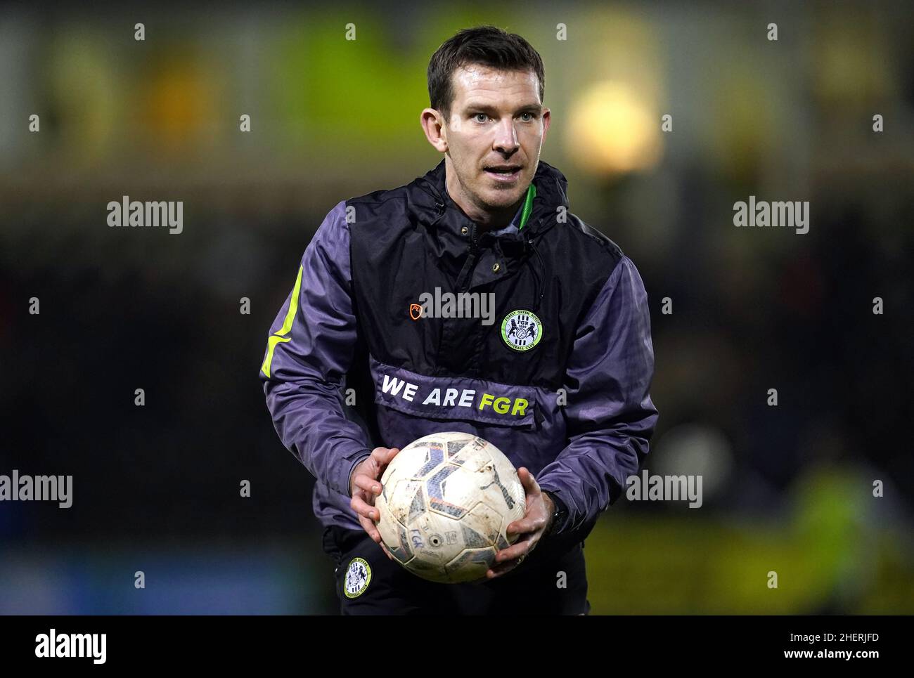 Richie Kyle, directrice adjointe de Forest Green Rovers, avant le match ...