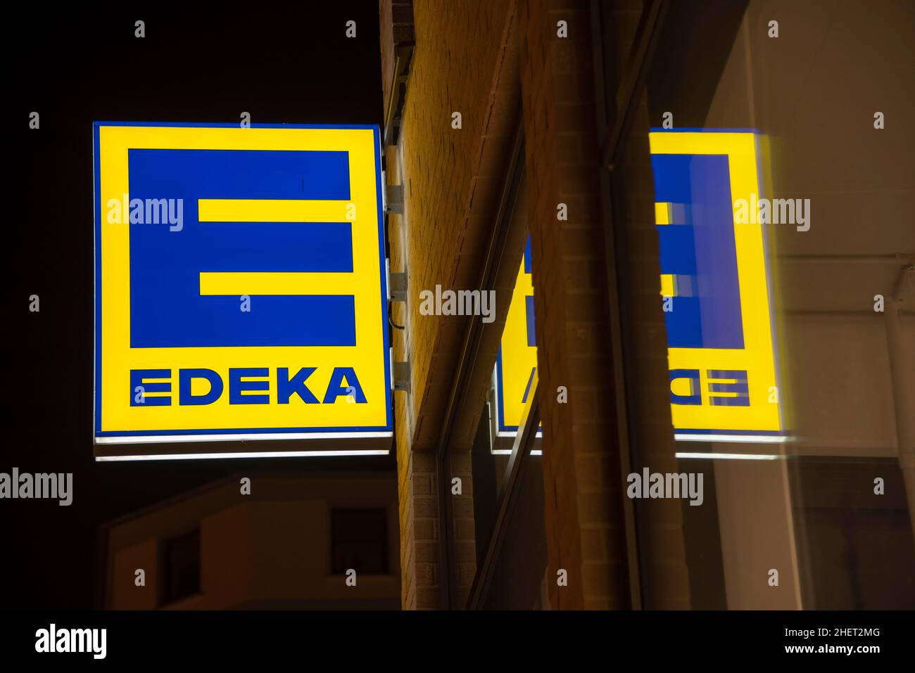 Edeka logo Banque de photographies et d’images à haute résolution - Alamy