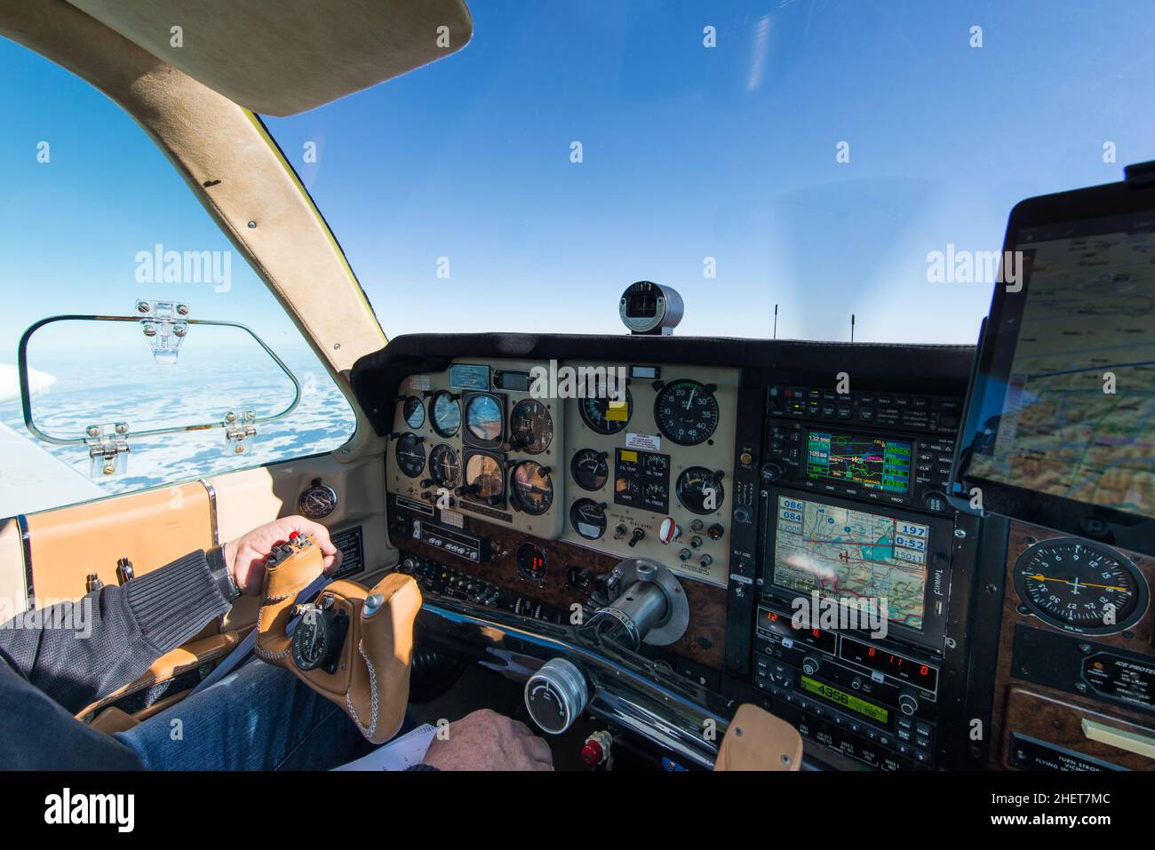 Vieux instruments de cockpit d'avion Banque de photographies et d ...