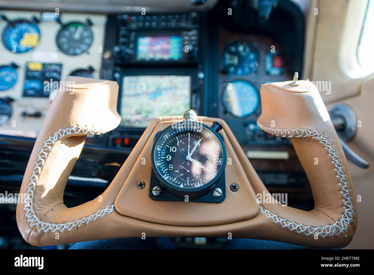 Vieux instruments de cockpit d'avion Banque de photographies et d ...