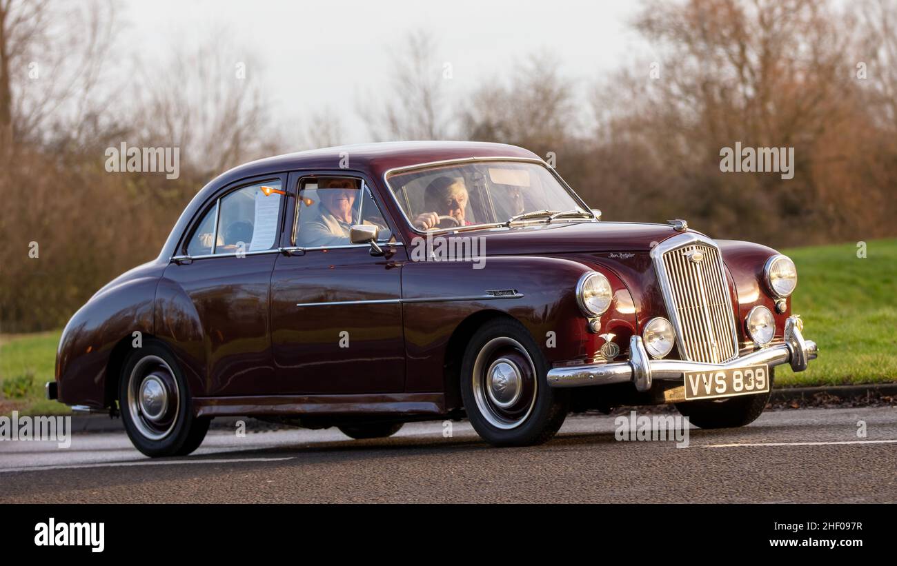 Quarante quatre Banque de photographies et d’images à haute résolution ...