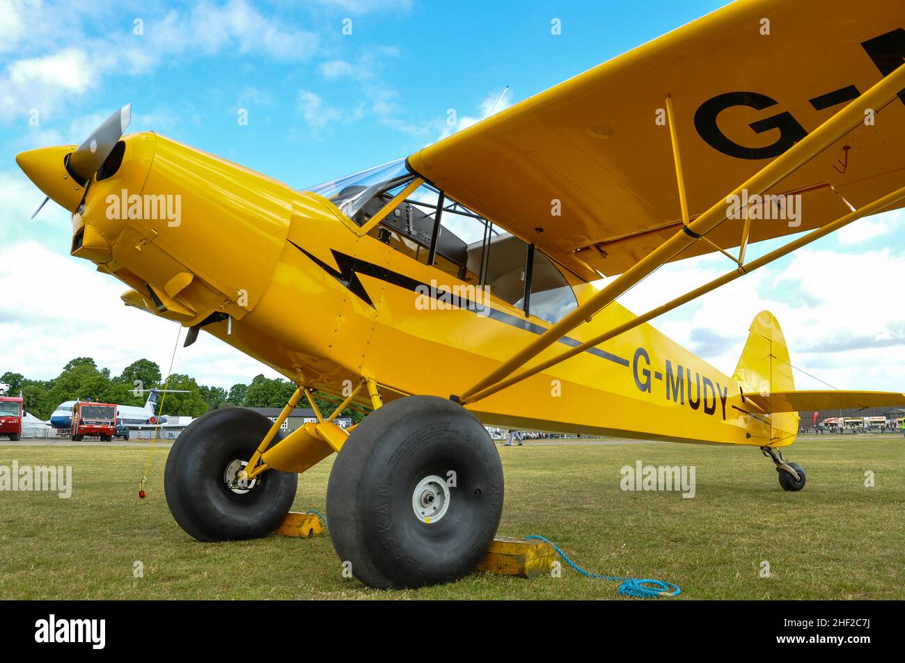 Piper pa 18 super cub Banque de photographies et d’images à haute ...