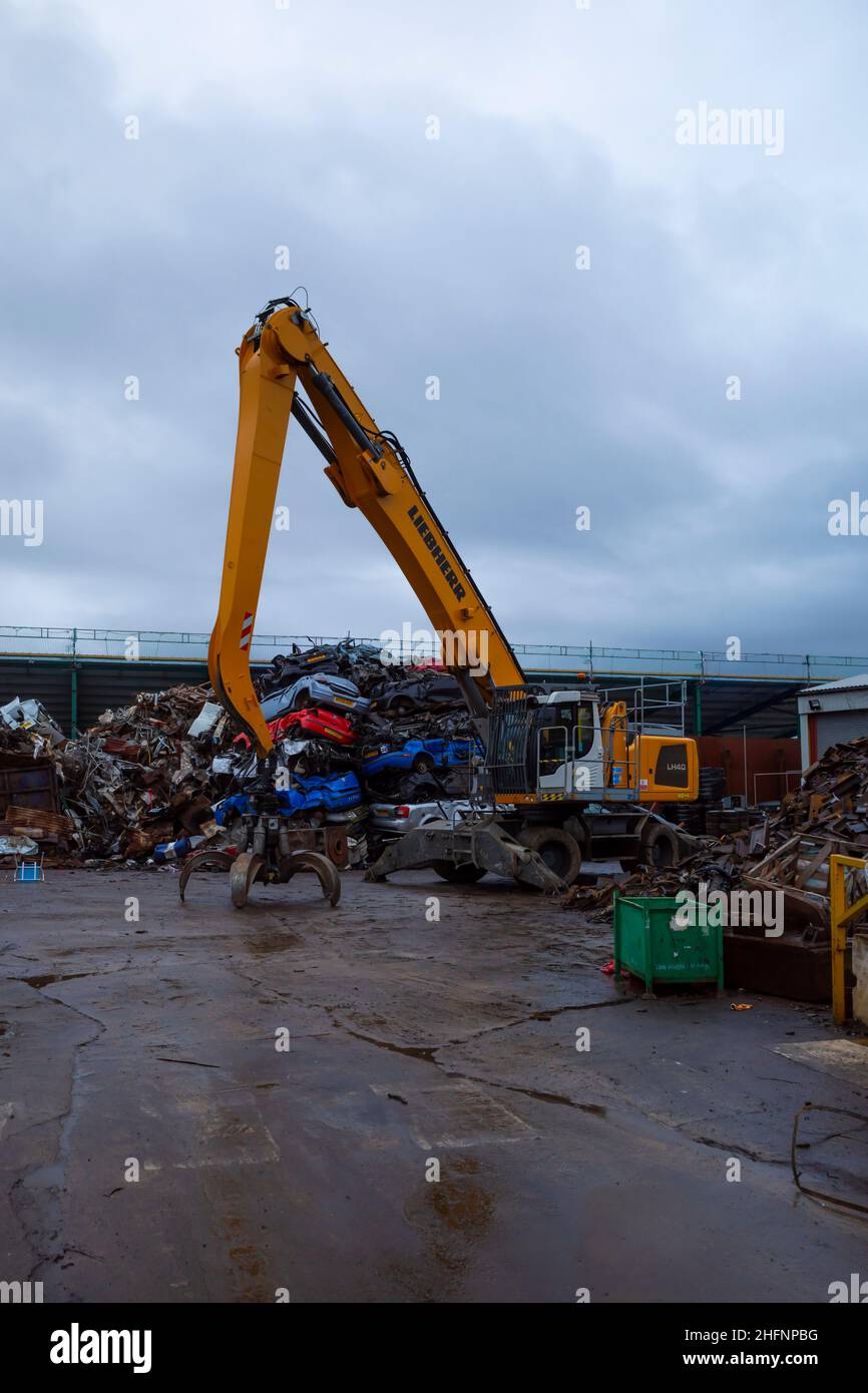 Manutention de ferraille Banque de photographies et d’images à haute ...