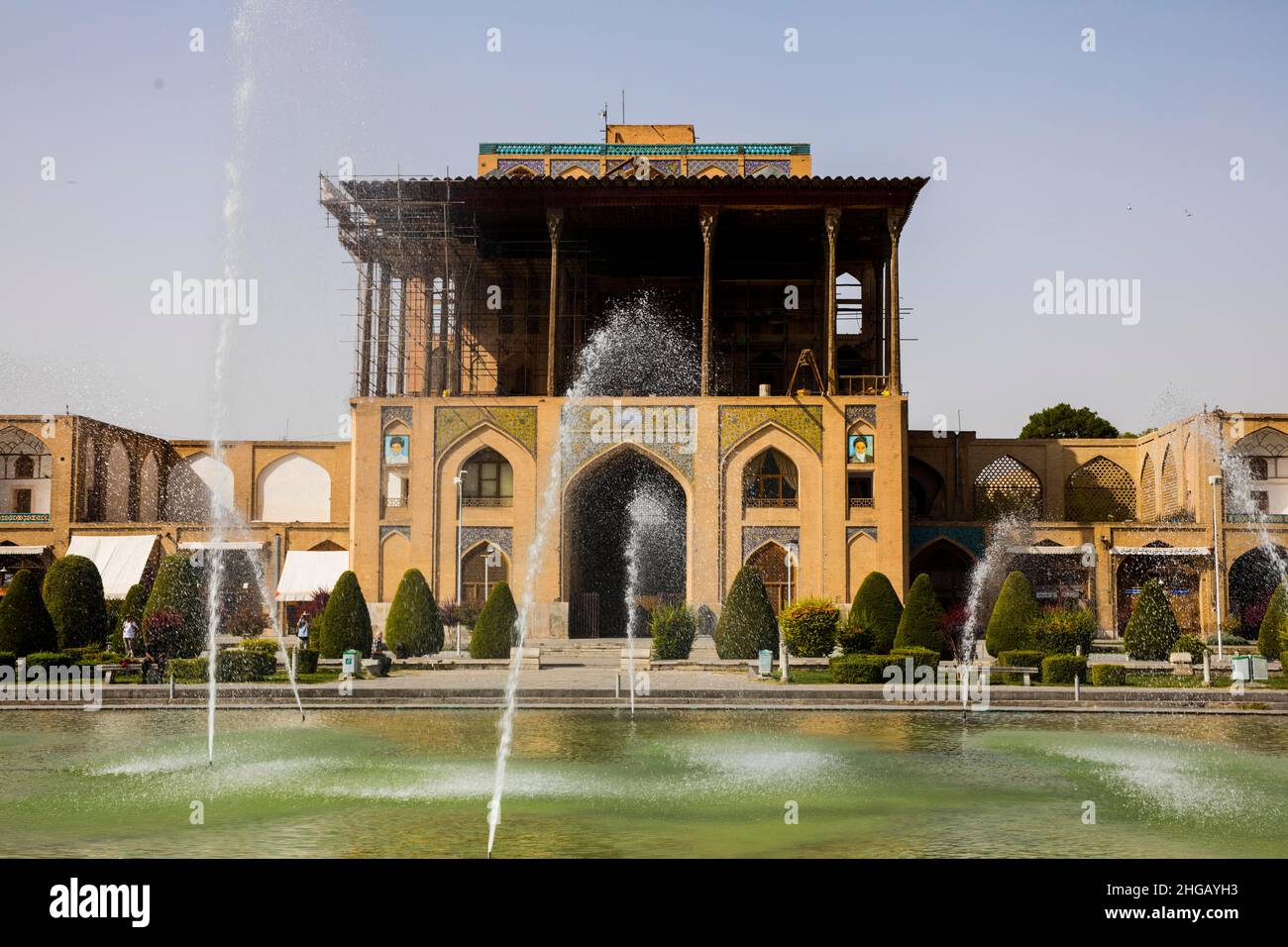 Ali qapu palace Banque de photographies et d’images à haute résolution ...