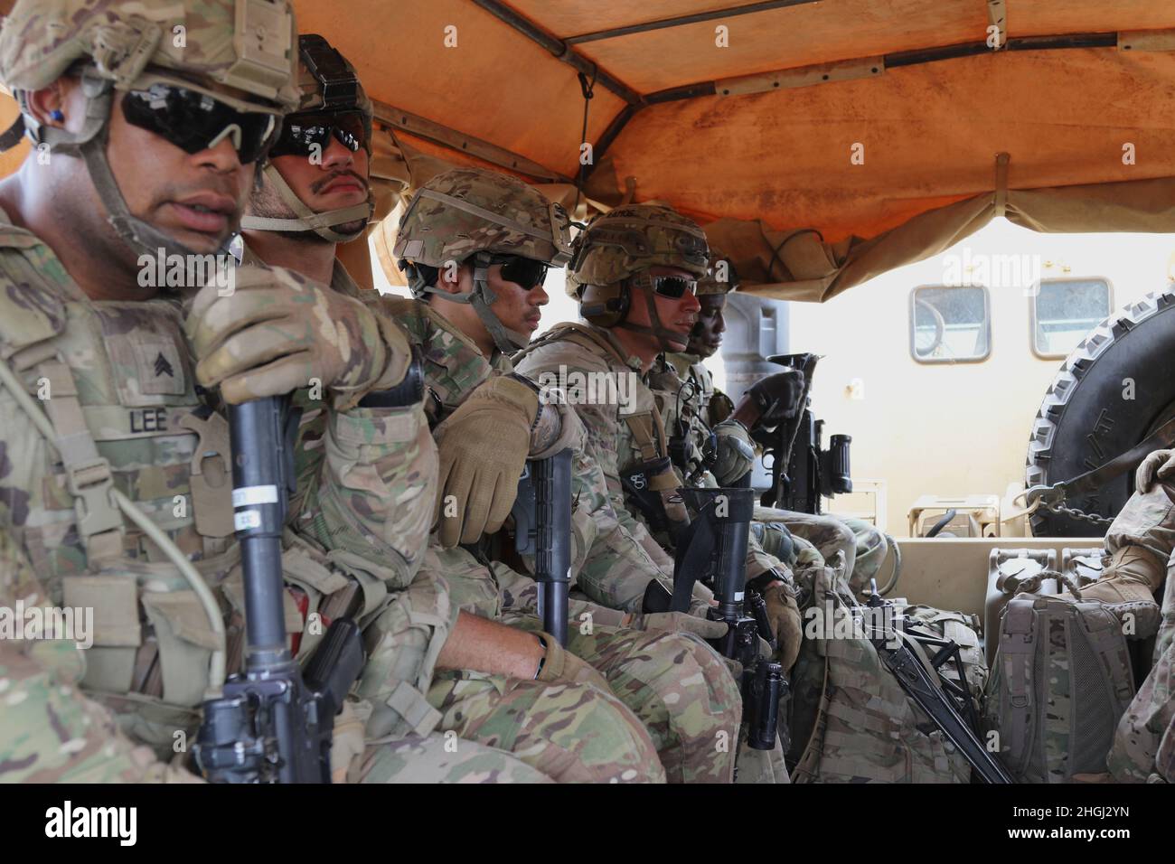 Des soldats américains affectés à diverses compagnies de la Force ...
