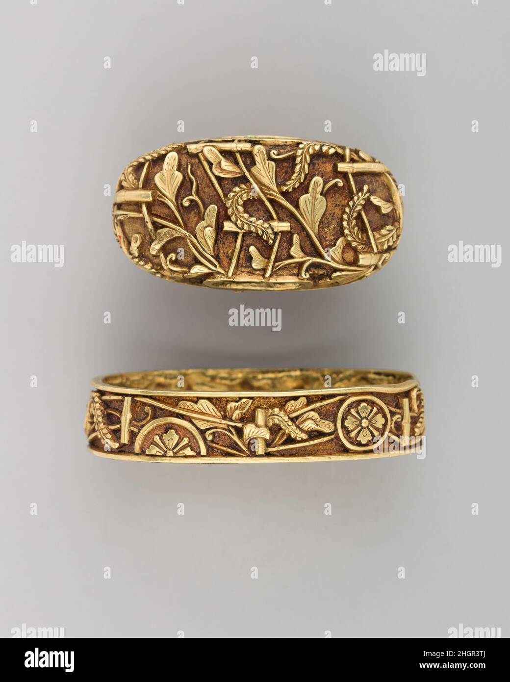 SWORD-Hilt Collar and pommel (Fuchigashira) 16th Century Japanese A ...