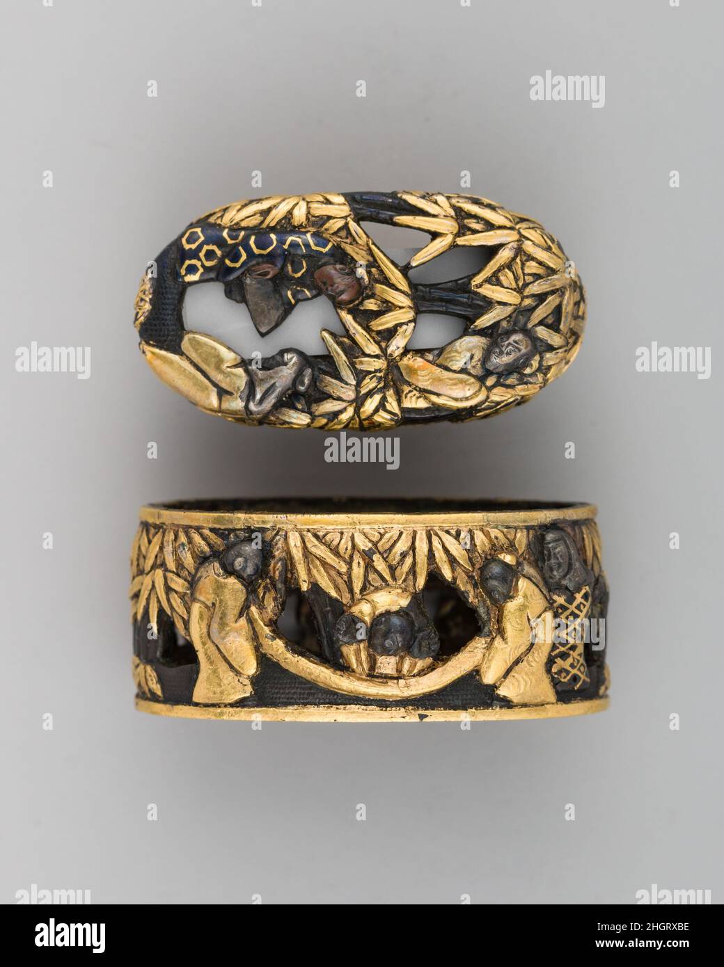 SWORD-Hilt Collar and pommel (Fuchigashira) fin 16th–début 17th siècle ...