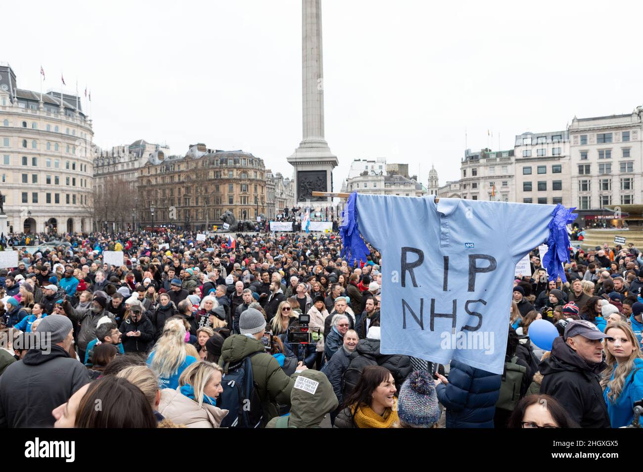 Uniforme du nhs Banque de photographies et d’images à haute résolution ...