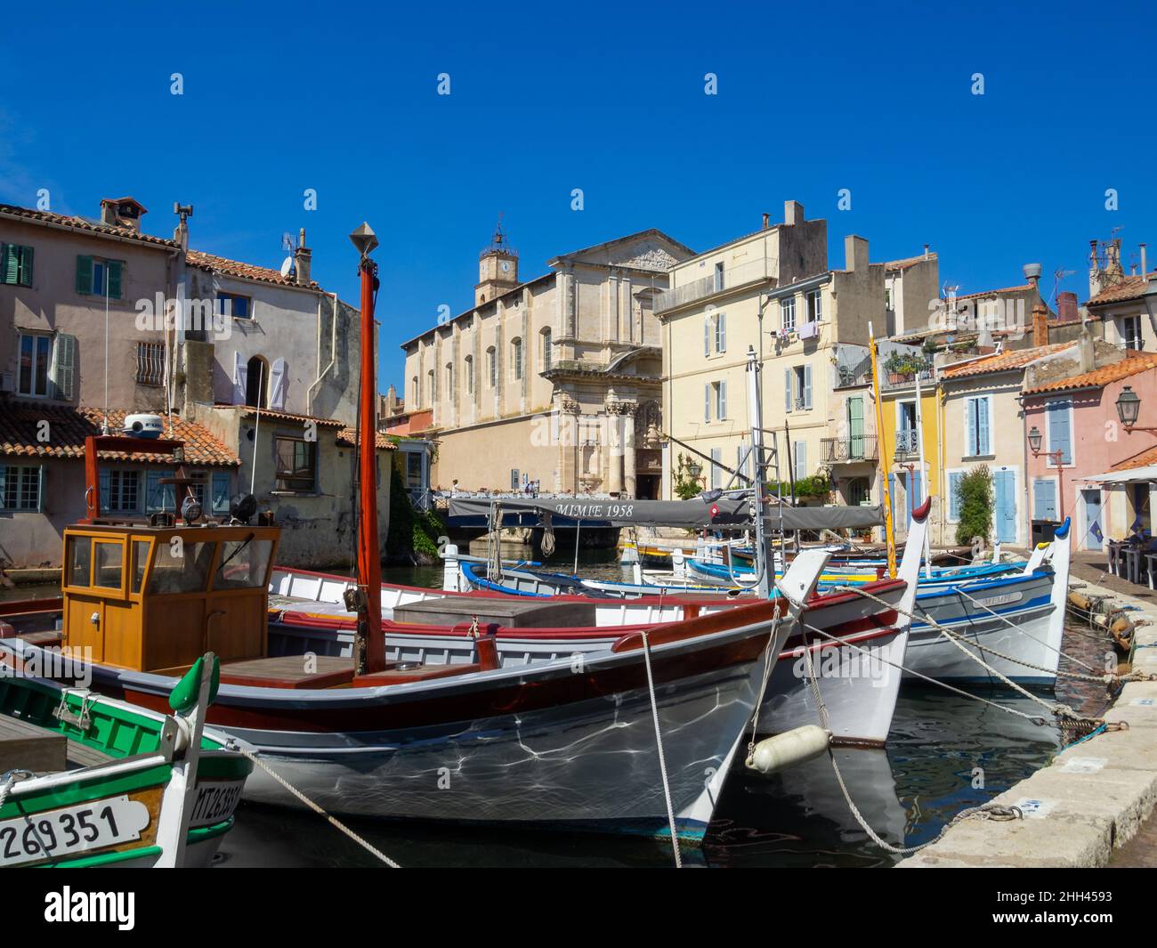 Miroir aux oiseaux martigues Banque de photographies et d’images à haute résolution - Alamy