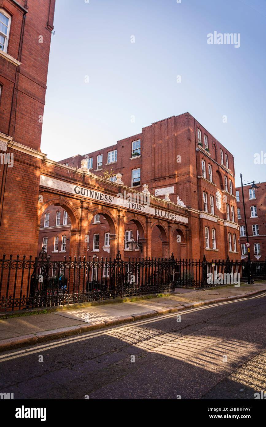 Guinness trust buildings londres Banque de photographies et d’images à ...