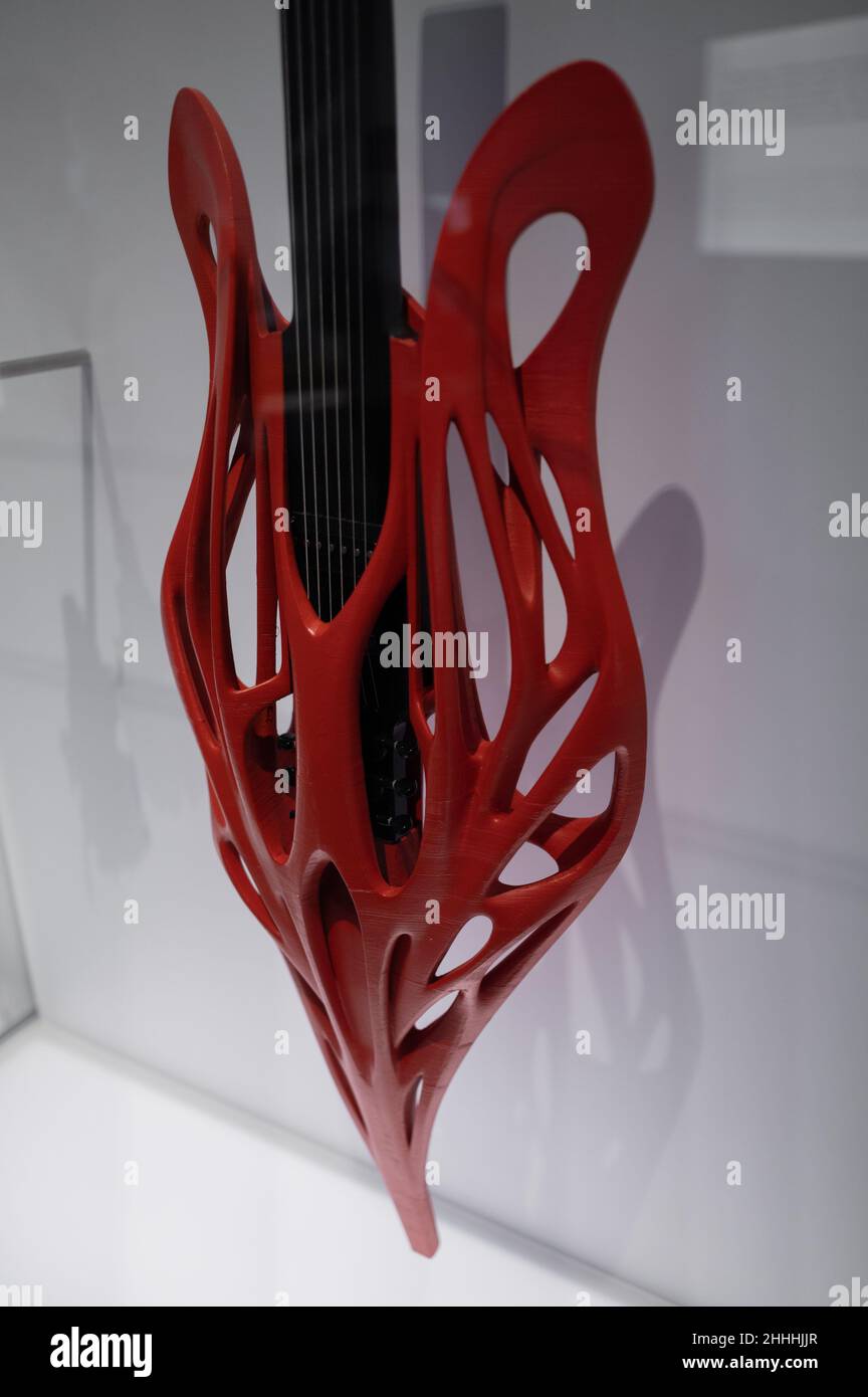 Violoncelle électrique Banque de photographies et d’images à haute ...