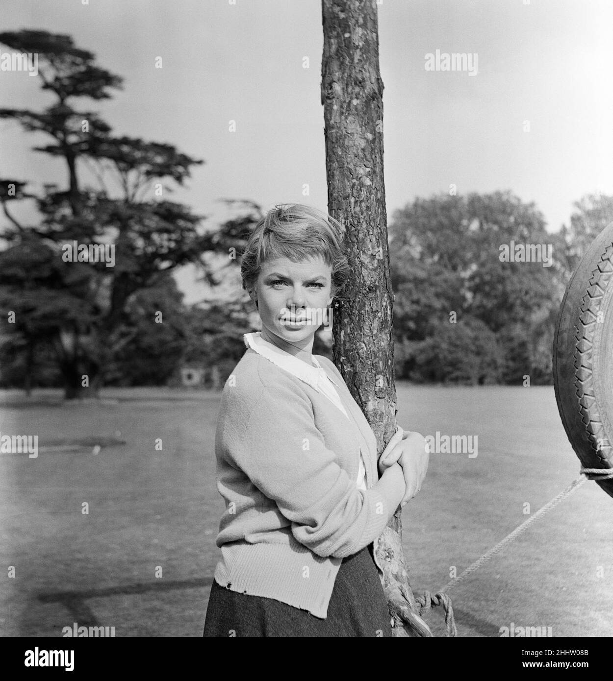 L'actrice Jill Bennett, âgée de 24 ans.12th août 1955 Photo Stock - Alamy