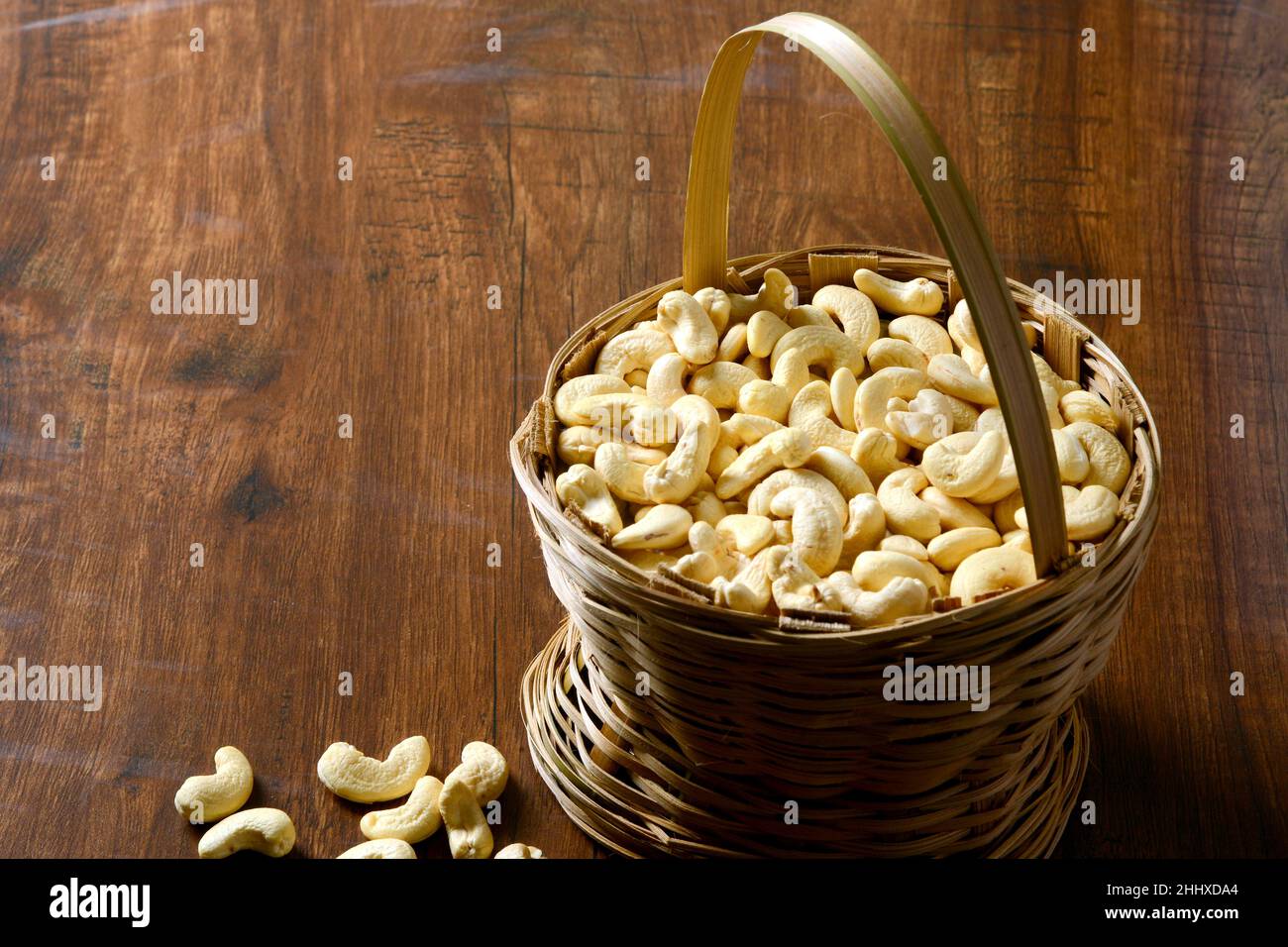 Noix de cajou brute Banque de photographies et d’images à haute ...