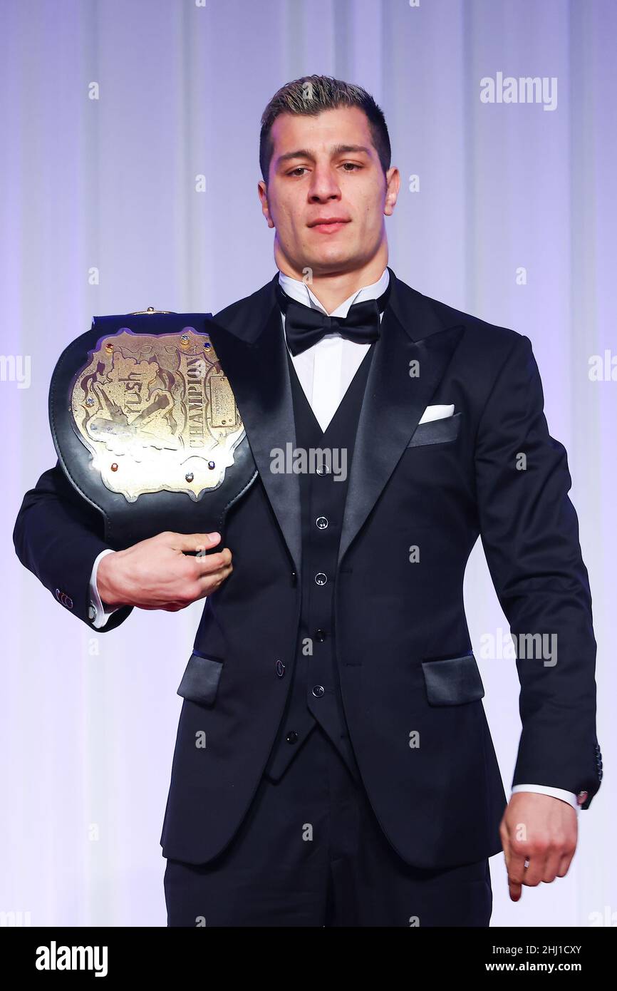 L'annonce et la cérémonie de remise des PRIX « K-1 AWARDS 2021 ».Le ...