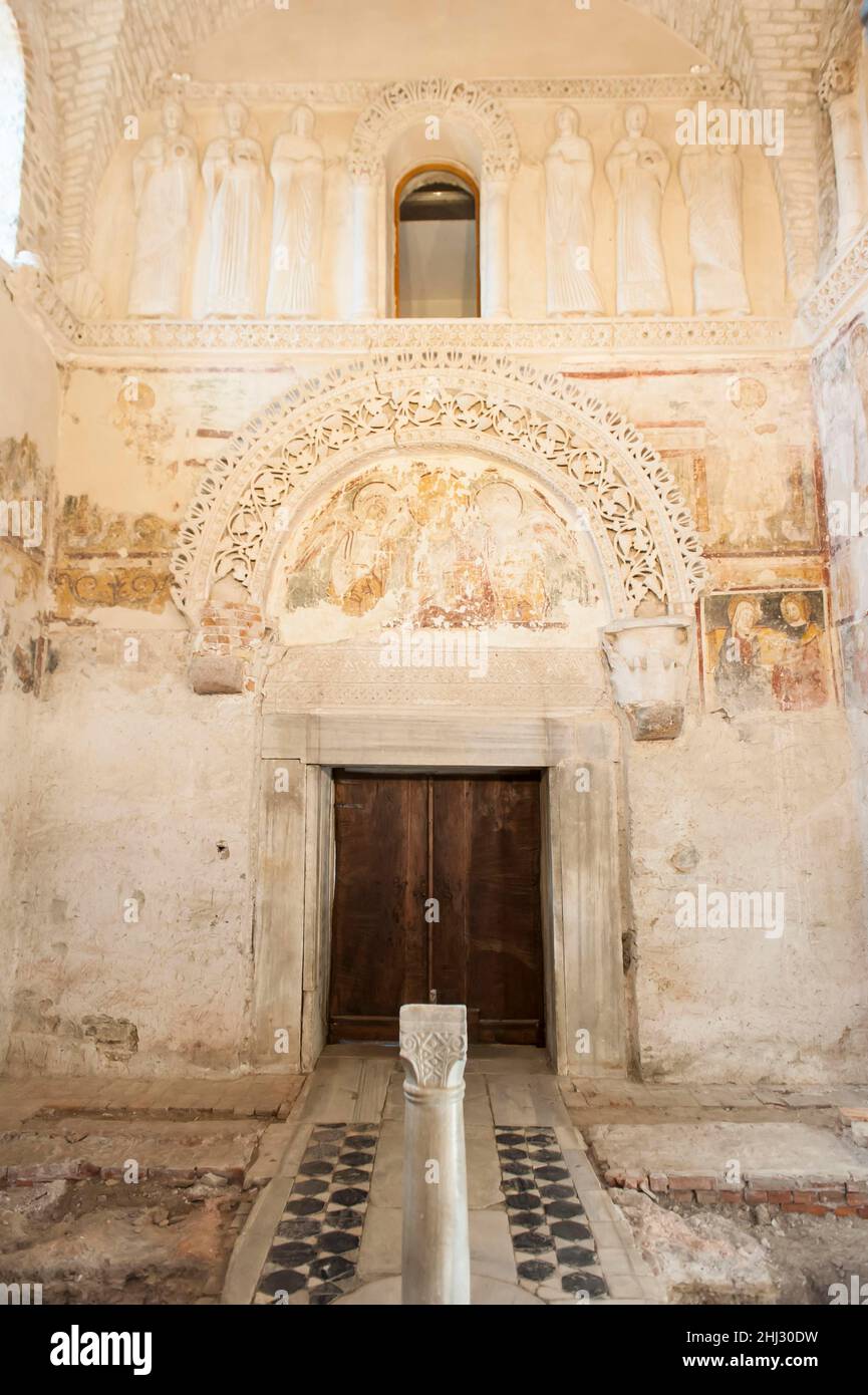 Tempietto longobardo Banque de photographies et d’images à haute ...