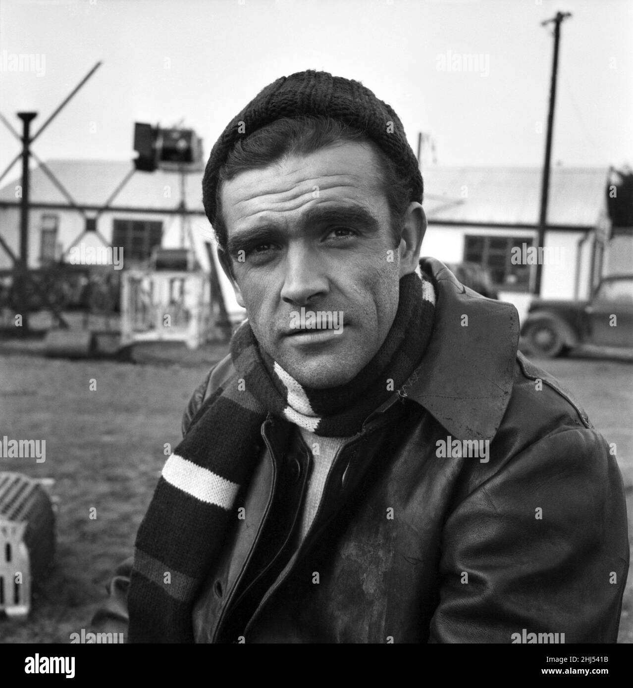 Sean connery sur le tournage de Banque de photographies et d’images à haute résolution - Alamy