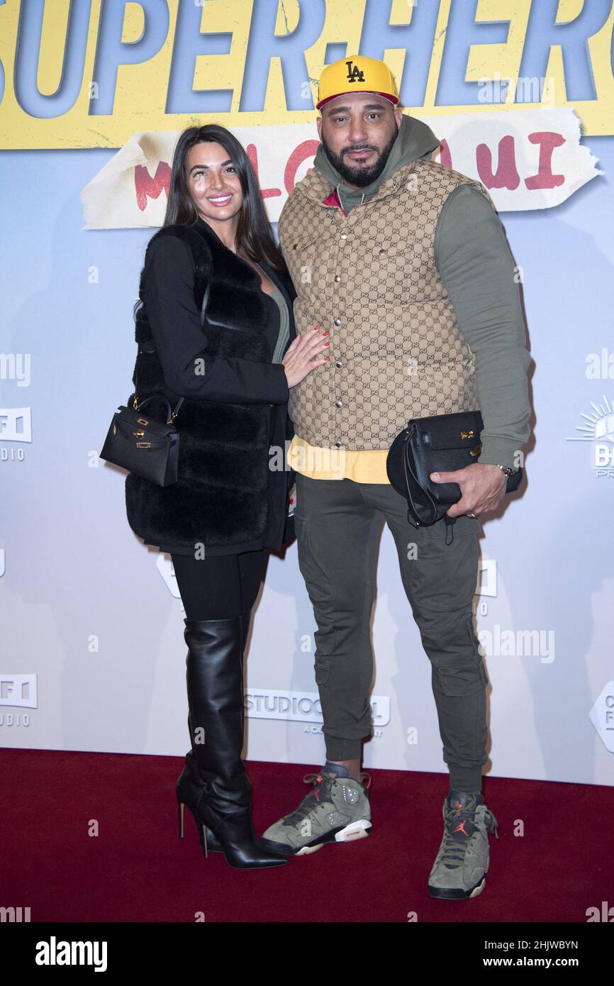 Kamel Guenfoud et invité à la première Super Heros Malgre lui au Grand ...