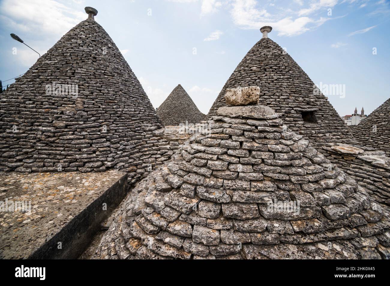 Structure de toit conique Banque de photographies et d’images à haute ...