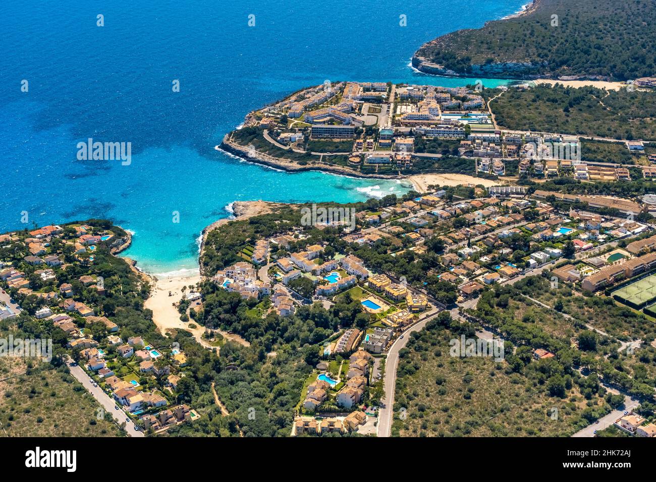 Vue aérienne, baie de Cala Anguila avec plage Playa de Cala Mandia et ...
