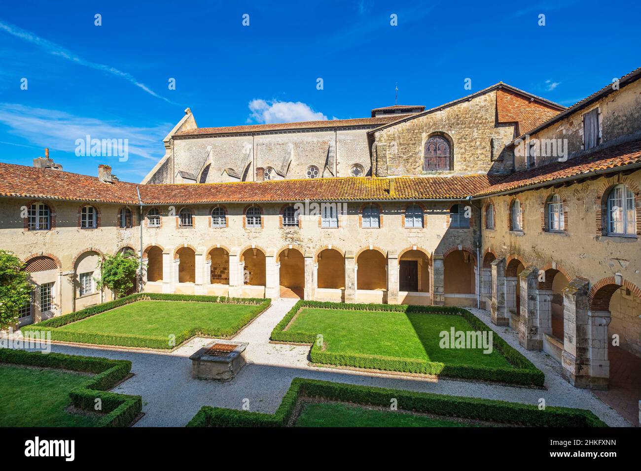 France, Landes, Saint-Sever, scène sur la via Lemovicensis ou Vezelay ...