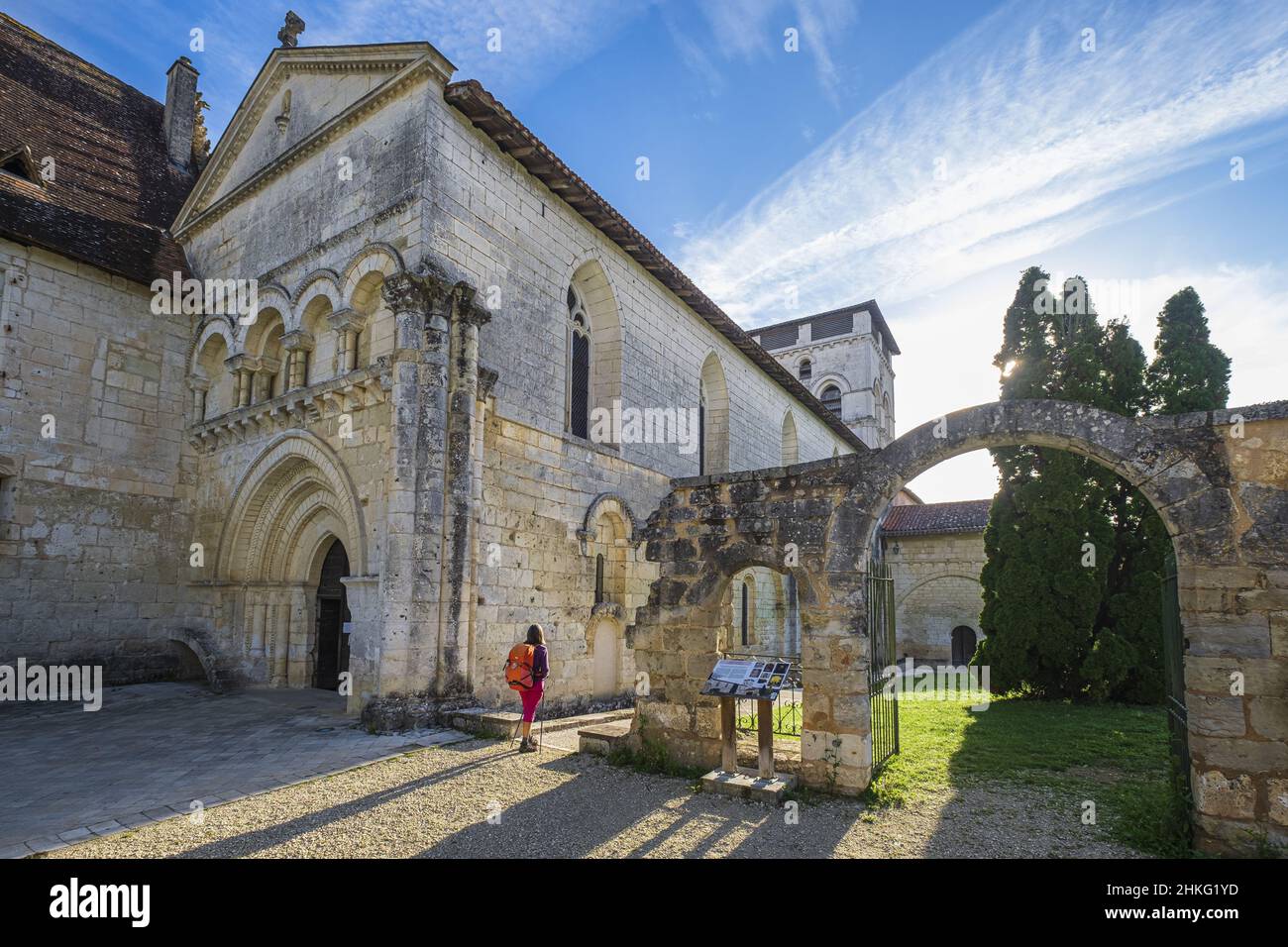 France, Dordogne, Chancelade, randonnée sur la via Lemovicensis ou ...