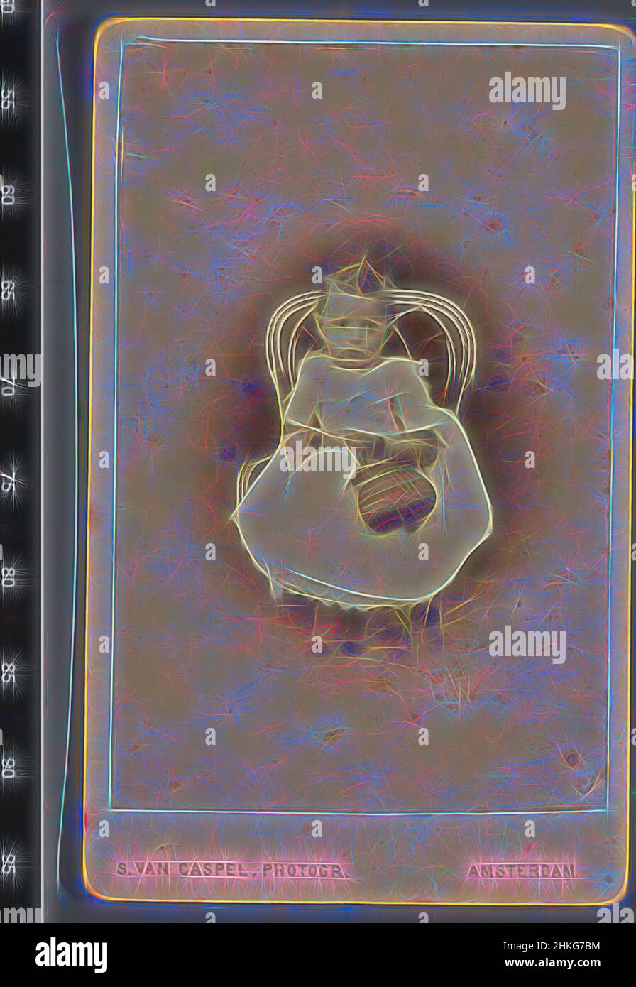 Enfant inconnu tenant Banque de photographies et d’images à haute ...