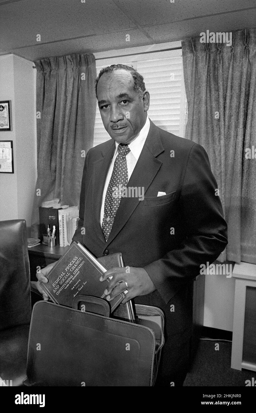 Magazine Naacp Banque d'image et photos - Alamy