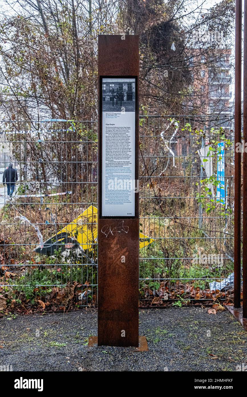 Pôle Mémorial pour Olga Segler qui est mort en essayant de s'échapper à ...