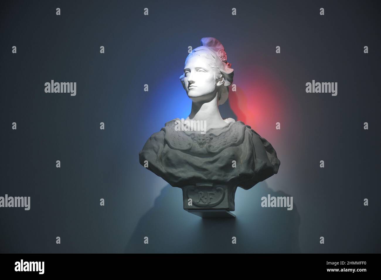 Marianne symbole de la france Banque de photographies et d’images à ...