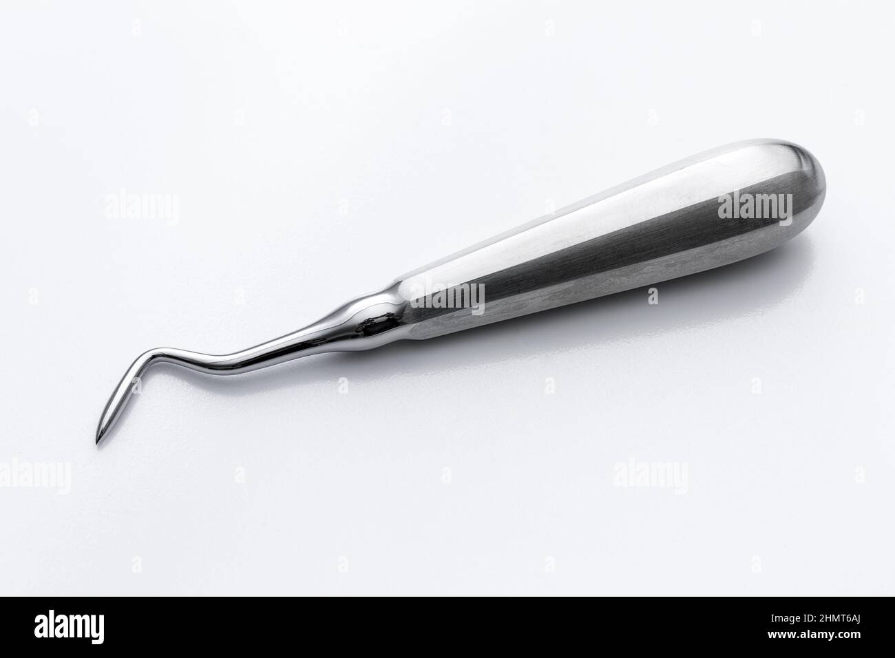 Outils d'extraction de dents Banque de photographies et d’images à haute résolution - Alamy