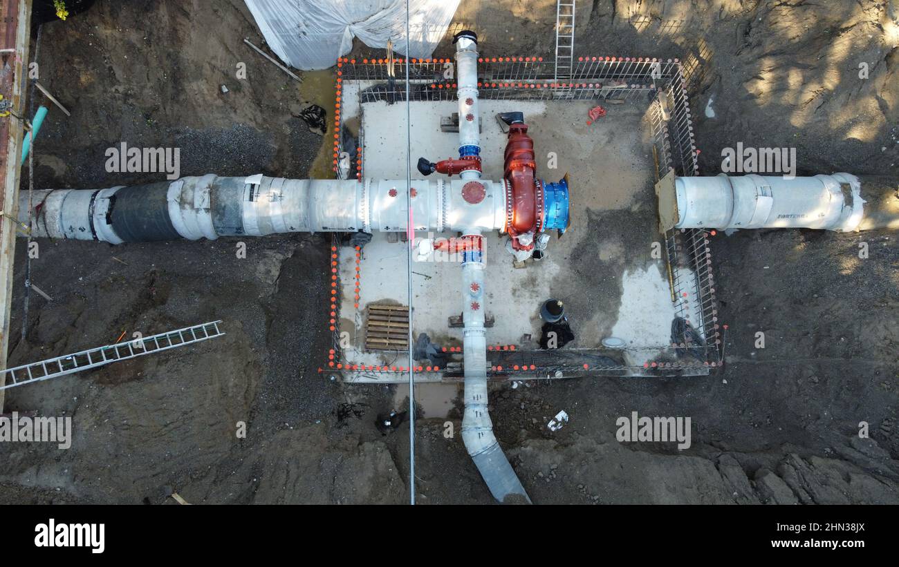 Pipeline above ground Banque de photographies et d’images à haute ...