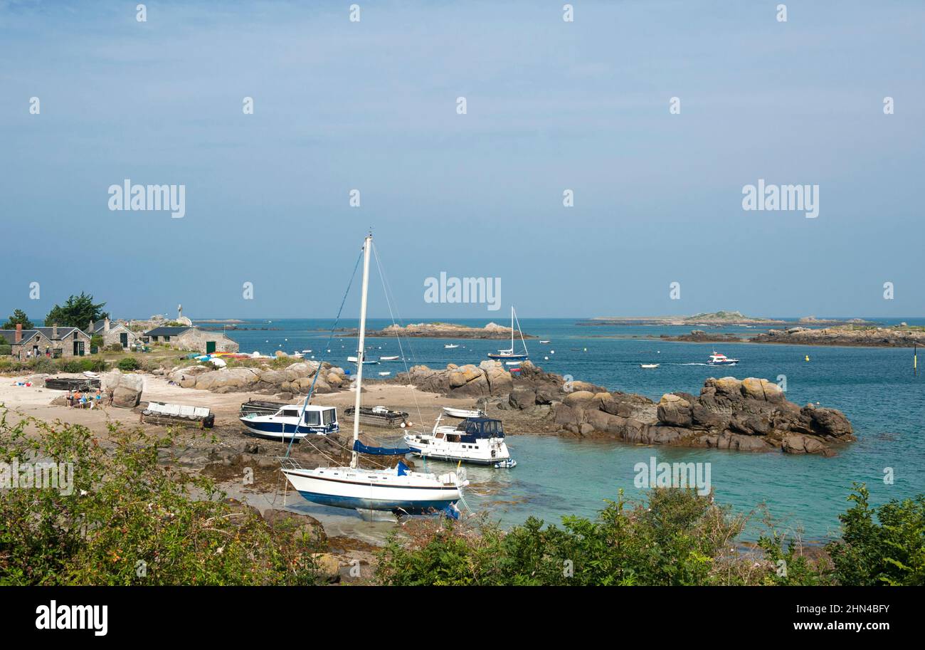 La Grande-Île est l'île principale des îles Chausey en Normandie/France ...