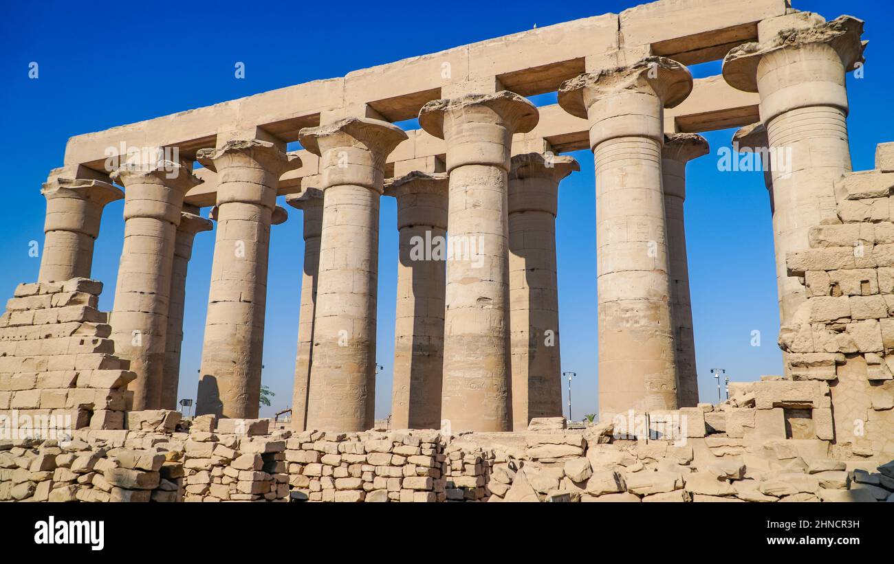 Temple de Louxor à Louxor, Thèbes antiques, Égypte. Le temple de Louxor ...