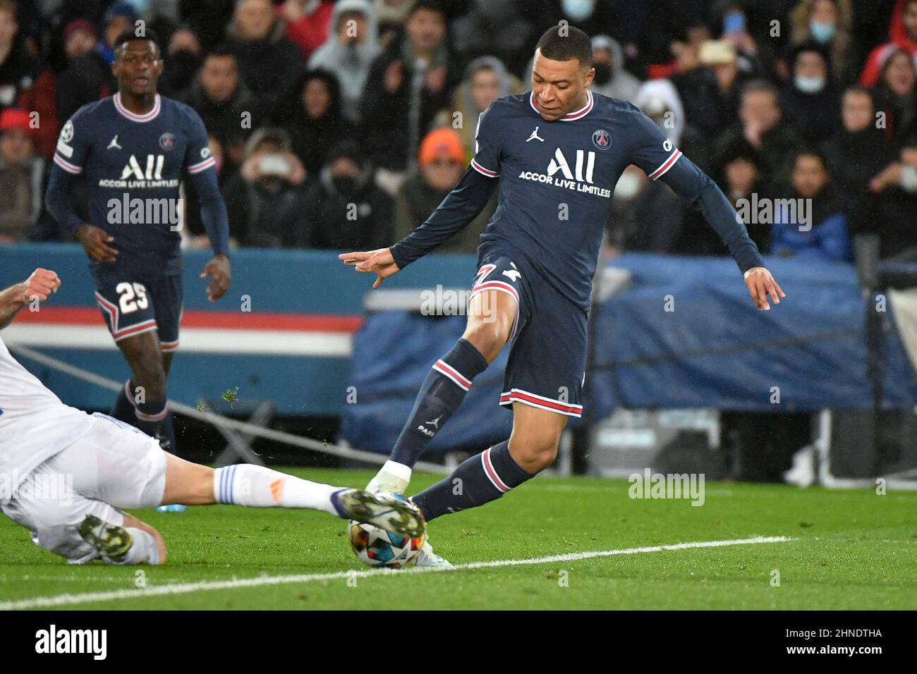 Kylian Mbappe - Ligue des Champions - PSG vs Real de Madrid au Parc des Princes, Paris, France ...