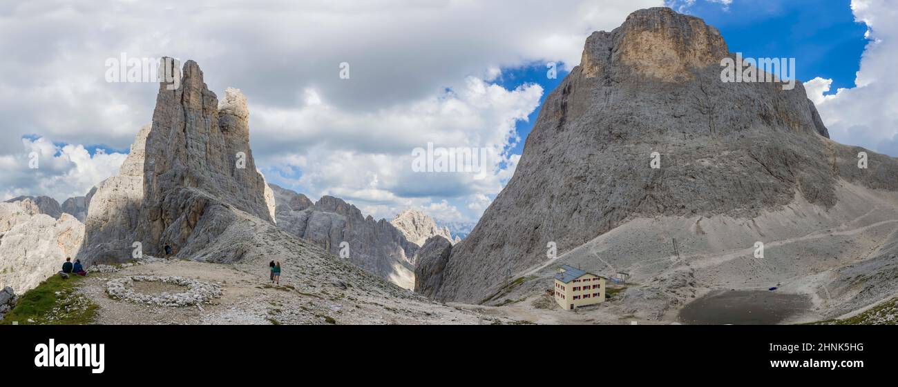 Vajolet towers of rosengarten group Banque de photographies et d’images ...