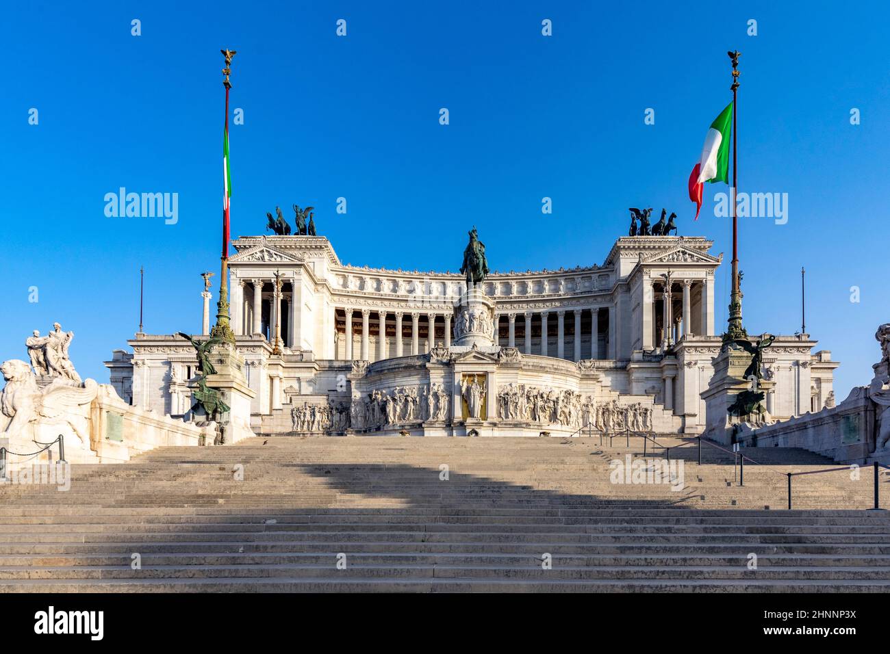 Monumento a vittorio emanuele ii Banque de photographies et d’images à ...